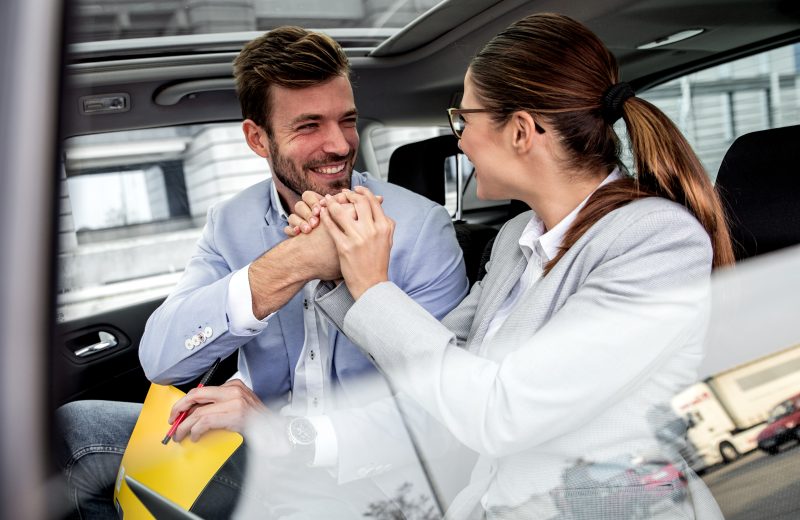 Home | Reliable Taxi Services in Luton | Luton Taxis